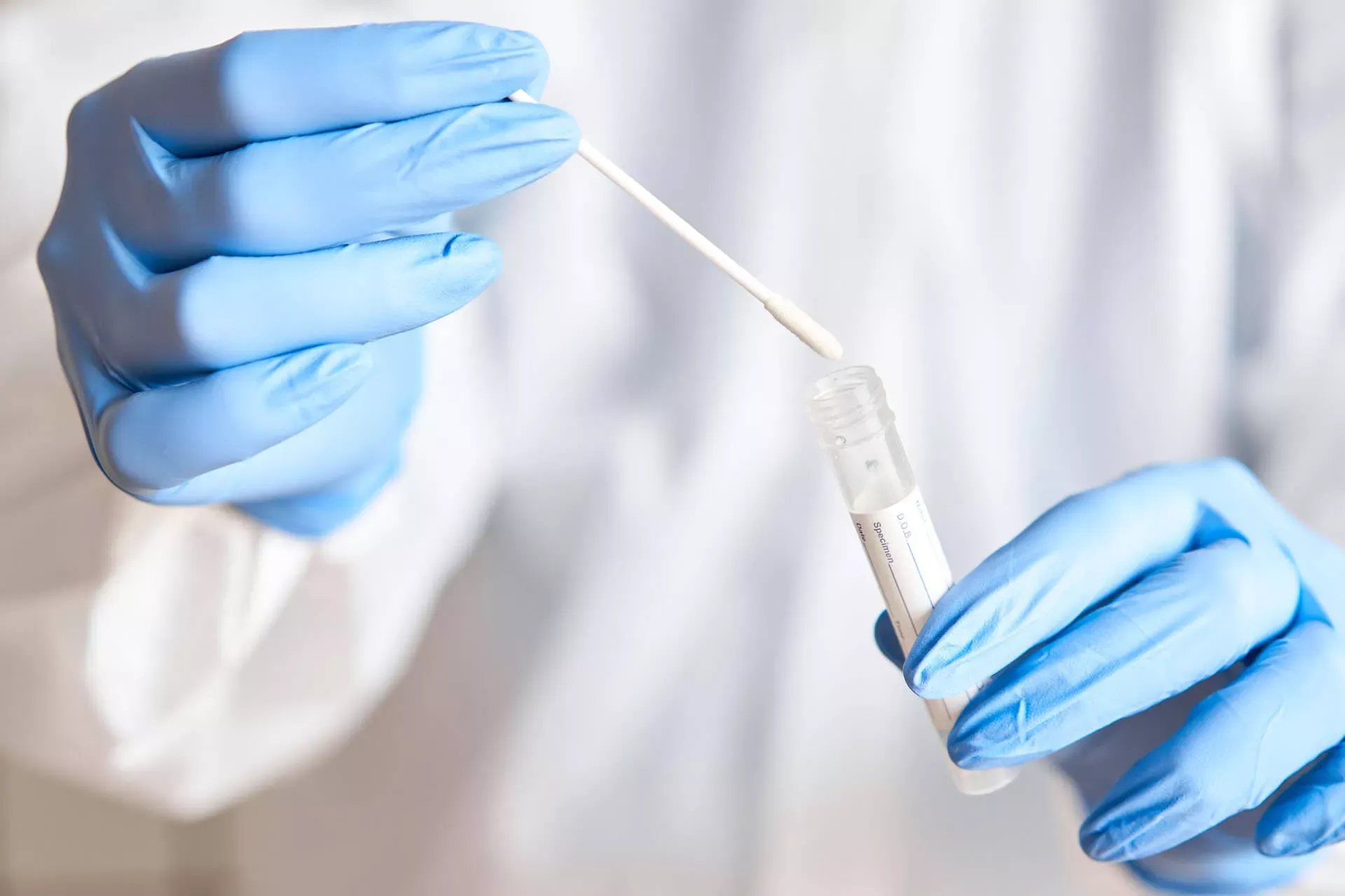 Wie der Corona-Schnelltest für zu Hause funktioniert | Ihre Vorsorge